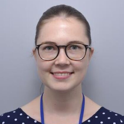 Mathematics in the Science : Self-Correcting Quantum Many-Body Control using Reinforcement ...